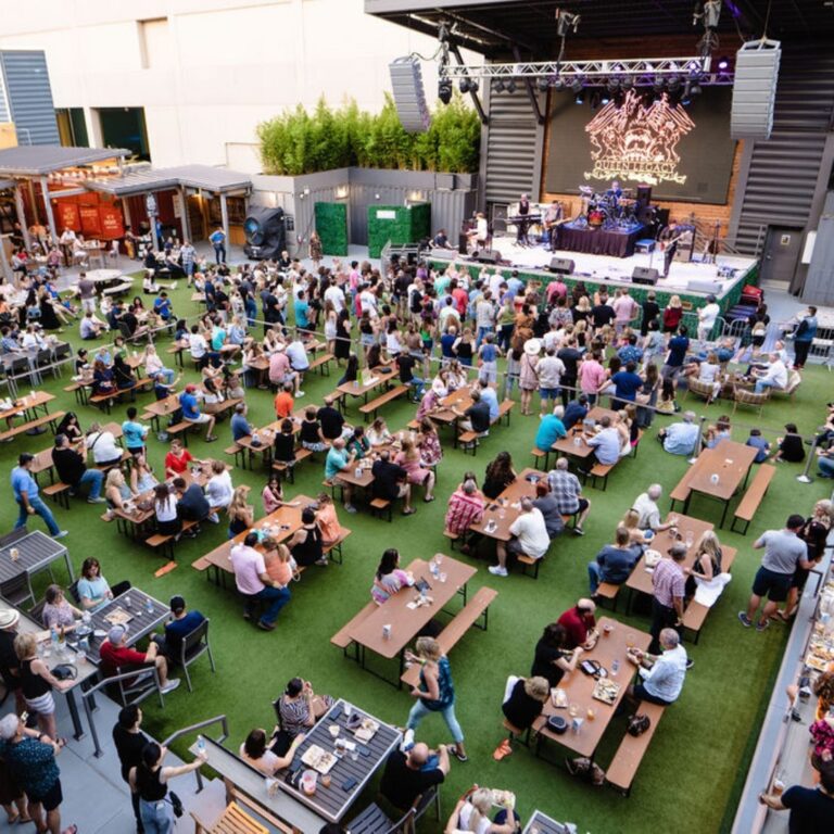 Outdoor Dining in Plano: Best Patios and Rooftops to Enjoy the Sunshine